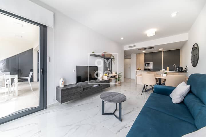 Amanecer Signature Penthouse By Oyoostays - Cabo Roig