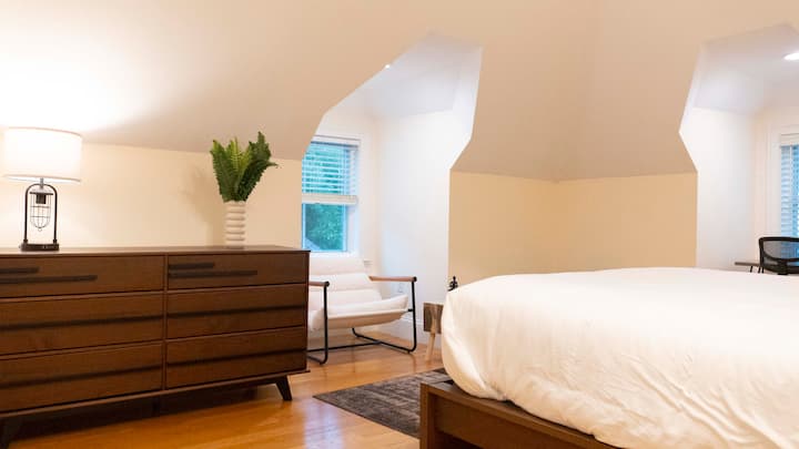 Long-term Stay Near Medical Area - Cambridge, MA