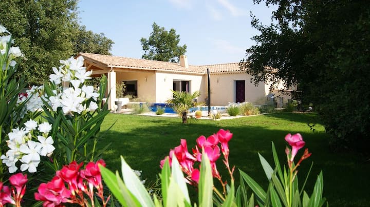 Villa, Jardin Et Piscine Privée - Barjac