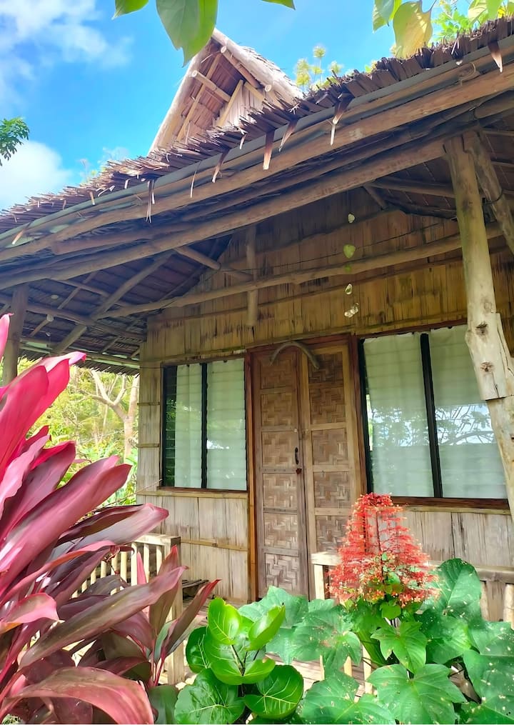 Canjahawon Nipa Hut Homestay - Little Hut - Larena