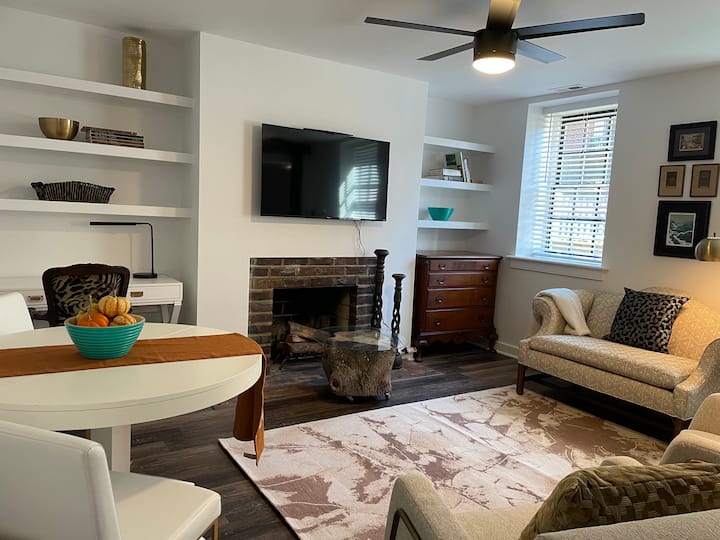 Historic Church Hill Apartment - 리치먼드