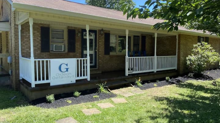Harper's Ferry Mountain Retreat - Purcellville