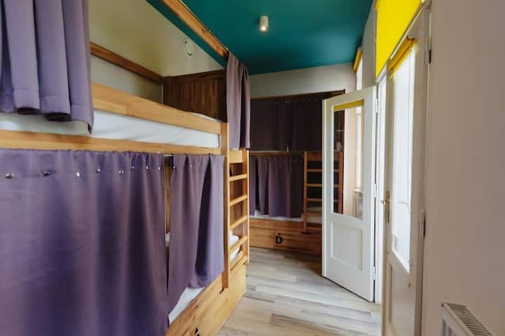 Female Only Bed In Prague Dream Hostel - Prague