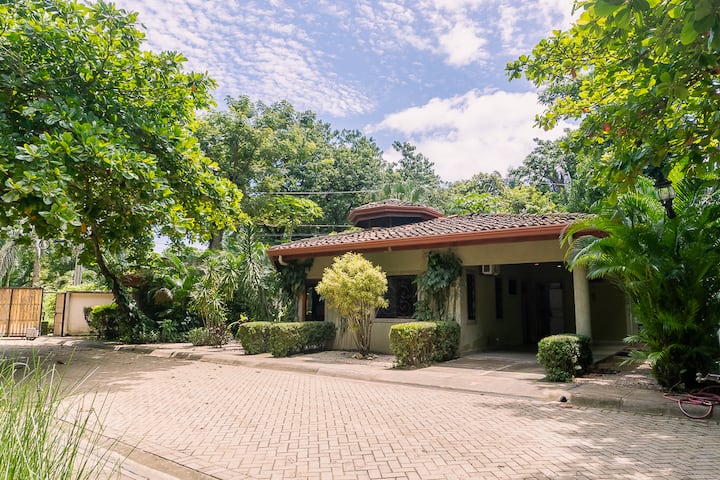 Charming Family Villa - Nosara