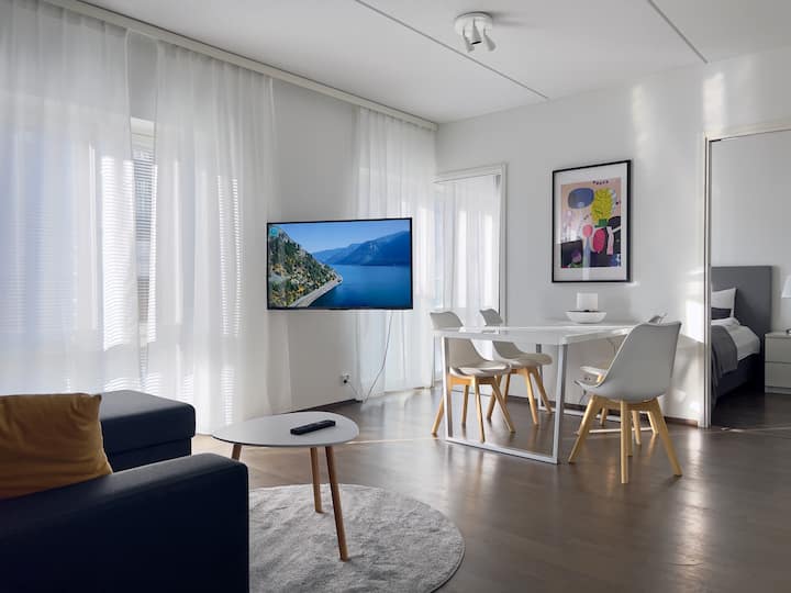 Modern Seaside Apartment In Helsinki - Helsinki