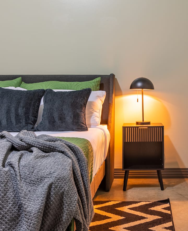 Boho Inspired Loft Awaits You. - Dallas, TX