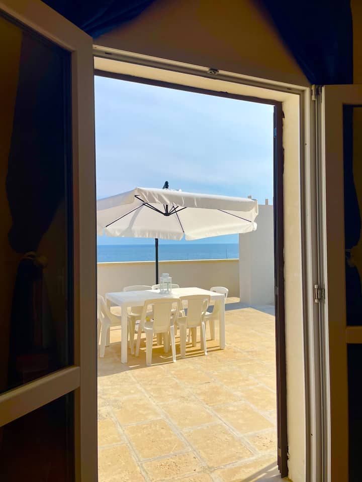 Attico Con Terrazza Vista Mare. - Gallipoli