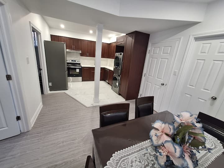 Cozy Apartment: Double Bedroom - Chicopee