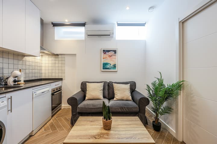 Urban Tranquility In Madrid - Ideal For Couples - Madrid