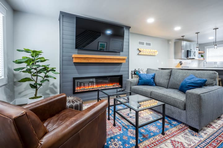 Lawrenceville Retreat W/ Parking And Yard - Pittsburgh