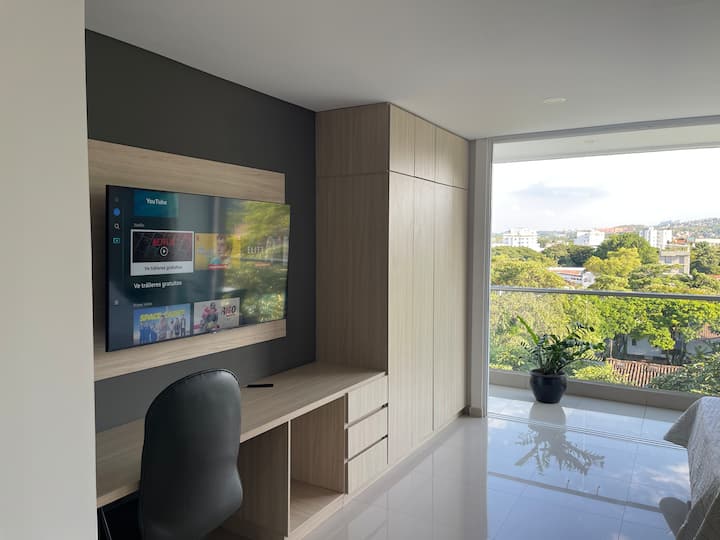 Loft Con Balcón  En El Sur - Cali