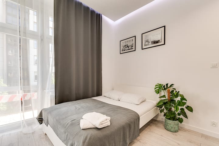 R_pow22_6b Bright Apartment In The City Center - Katowice