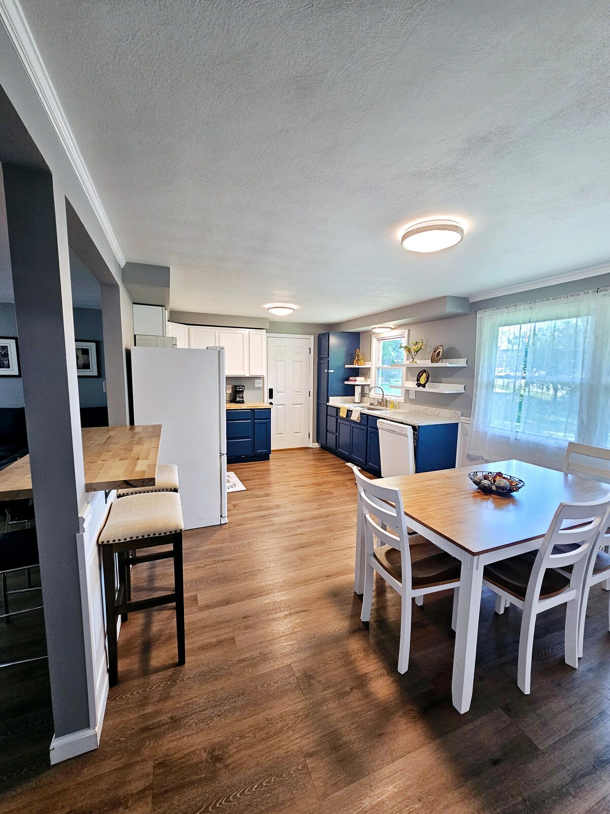 Cozy Clara Condo B - Houses for Rent in Peoria, Illinois, United States ...