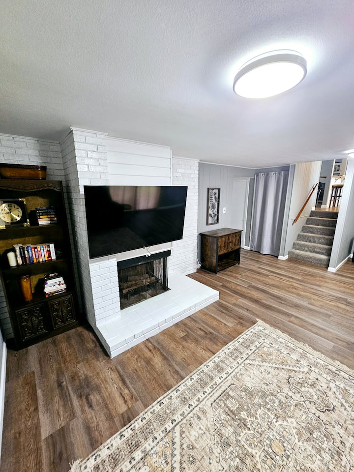 Cozy Clara Condo B - 皮奧裡亞