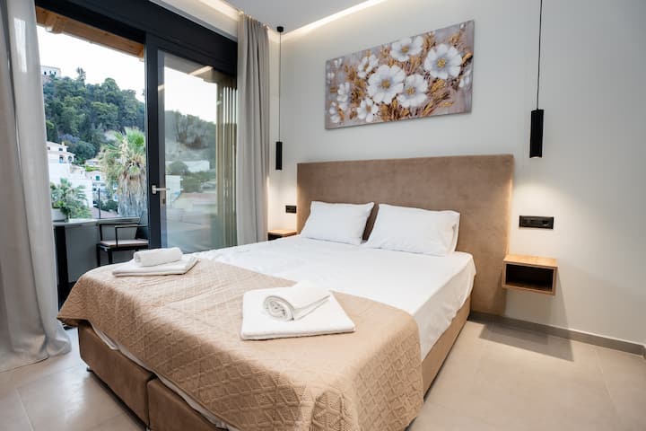 Terea Suites With View - I - Kalamaki