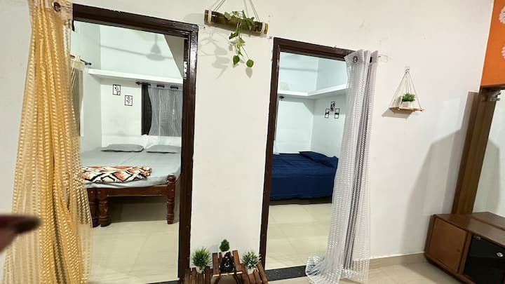 3 Rooms 2 Bedrooms And Livinghal - Hampi