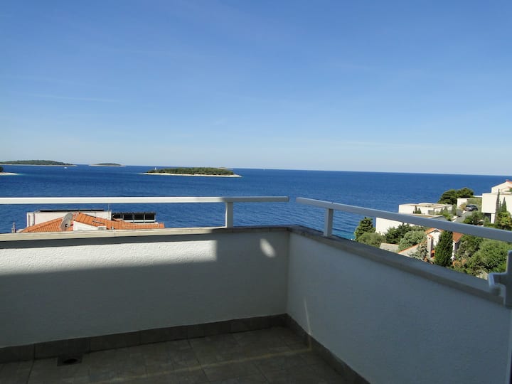 Villa Laguna 3- Wonderful Sea View - Primošten