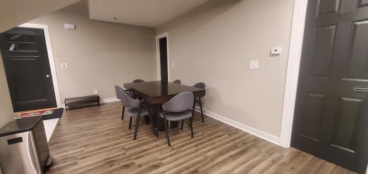 The King House (Modern Attic) - Altoona, IA