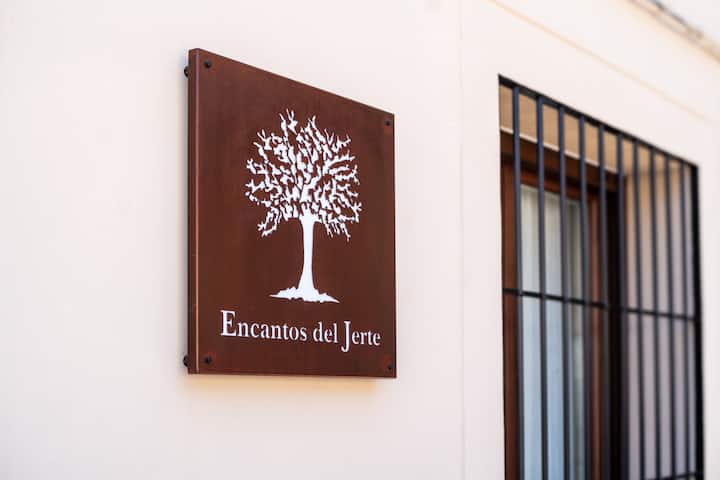 Encantos Del Jerte 
Flores Y Colores - Navaconcejo