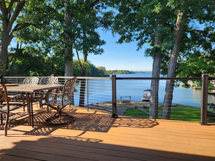 Lake House Rental Pontoon Optional - Coldwater, MI