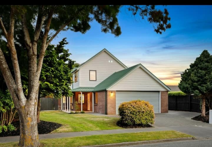 4 Bedroom Home Near Christchurch Airport - Kaiapoi