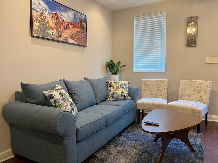 Home For Professionals - Baltimore, MD