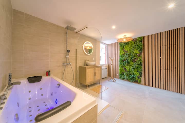 Bali Room Appart Et Spa Chambéry - Chambéry