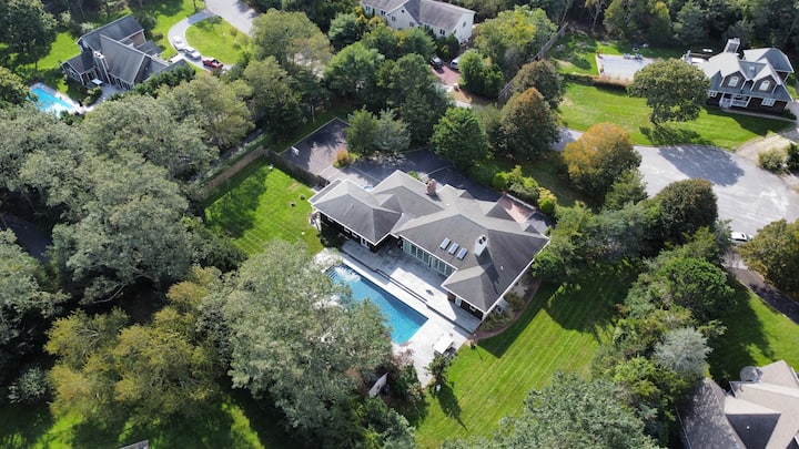 Modern  Luxury Zen Contemporary House - Westhampton Beach, NY