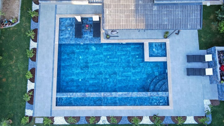 4 Yatak Oda,2 Havuzlu,lux Villa - Fethiye