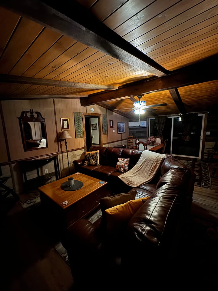 1987 “Oak Springs”  Majestic -Tranquil- Serene … - Luray, VA