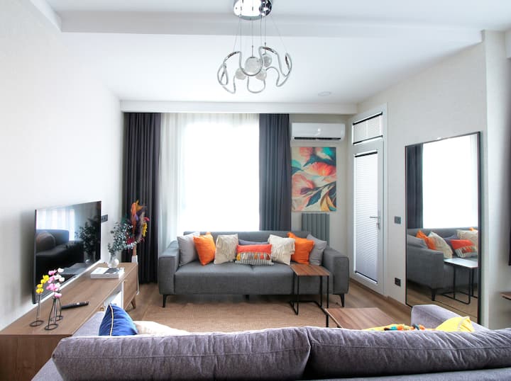 No:7 - Excellent 2 Br Flat In The Heart Of Fatih - Balat