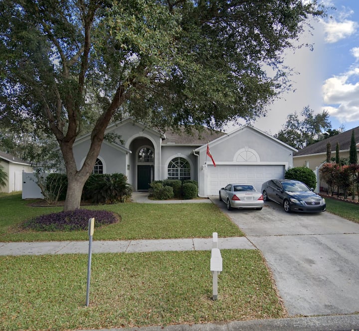 4br/3ba Valrico Home W/ Firepit - Lithia Springs Park, Lithia