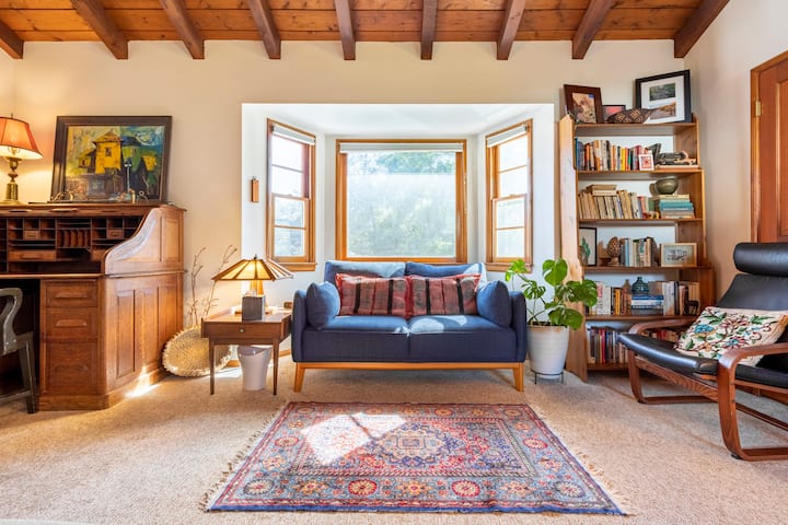 Linda Vista Loft - Walk To The Rose Bowl! - Pasadena, CA