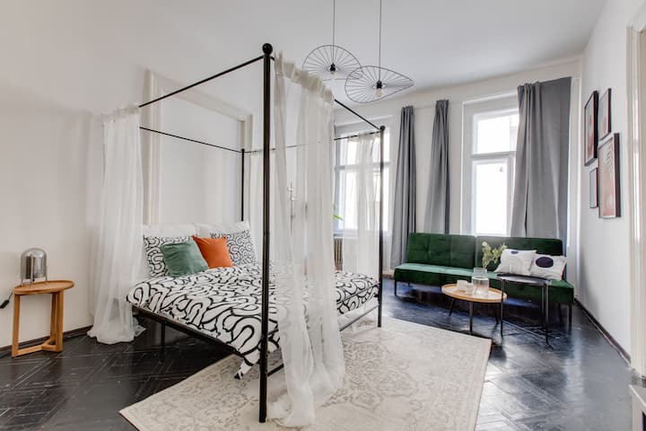 Comfortable Stylish 2 Bedrooms Apt In Prague1-v8 - Prague