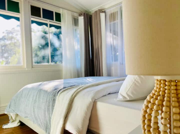 Family Friendly House (Walk To Rail, Parking) - Ryde