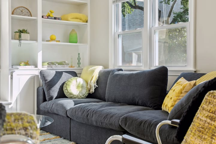 Comfy Beds/steps To Dt Mpls, Target Center&field - Minneapolis, MN