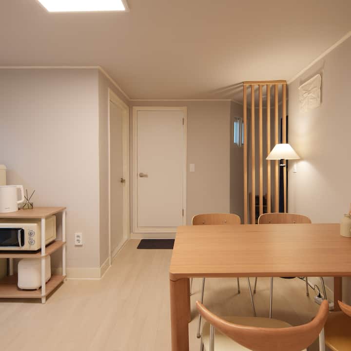 [C&m6]3beds, Metro & Seongsu 5min, Luggage Storage - Seoul