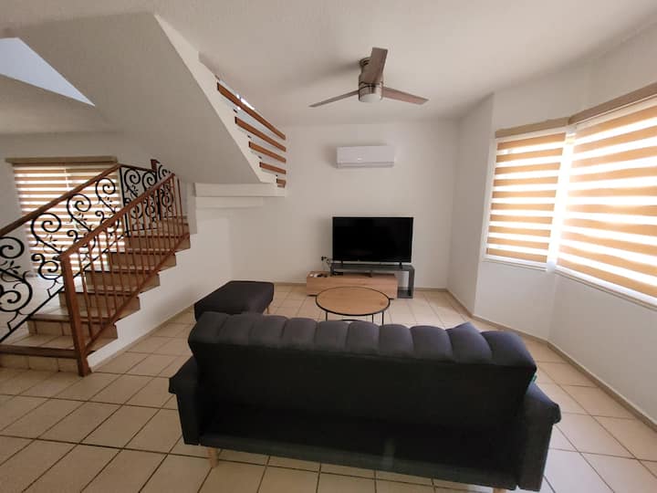 Casa Sofia. Fracc Privado. - Villahermosa