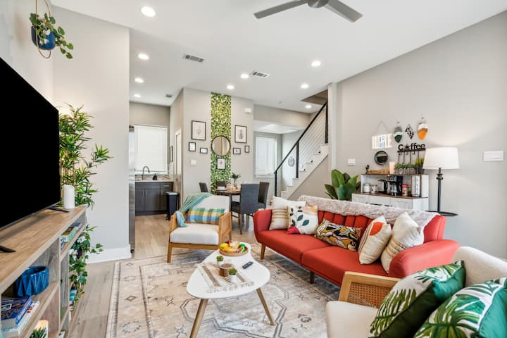 Charming 2bdtownhouse: Joyfull &Magnolia Walkable! - Meadowbrook - Fort Worth