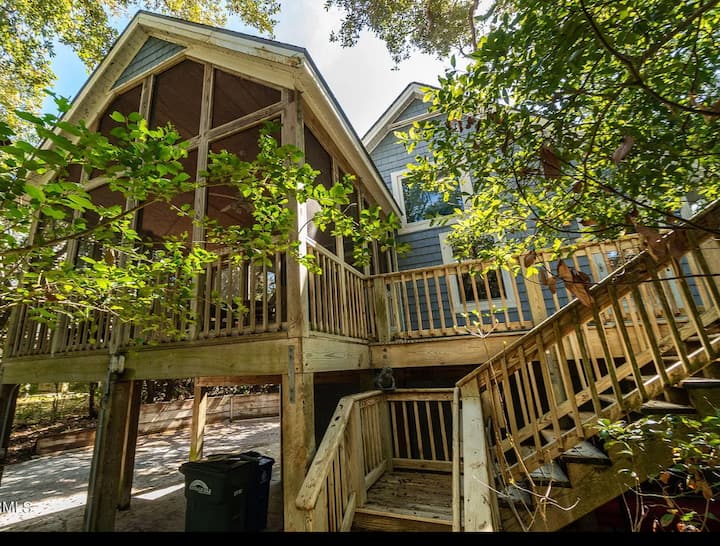 Sound Side House Near Beach - Emerald Isle, NC