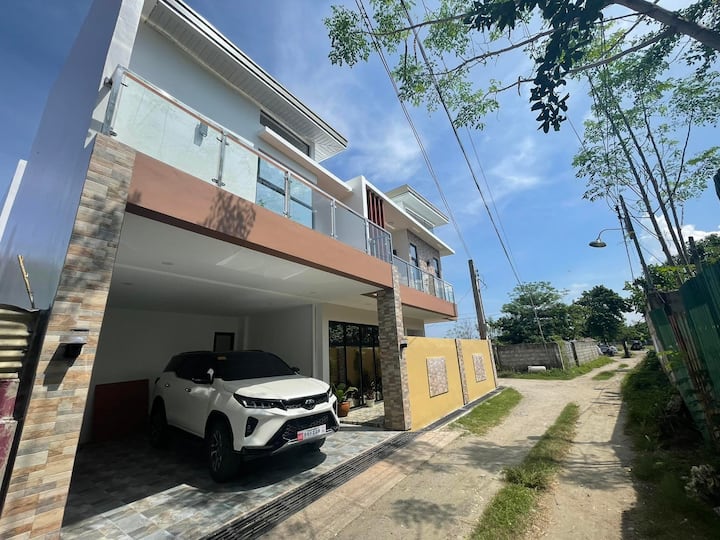 Seaside Solitude House Rental In La Union - La Union