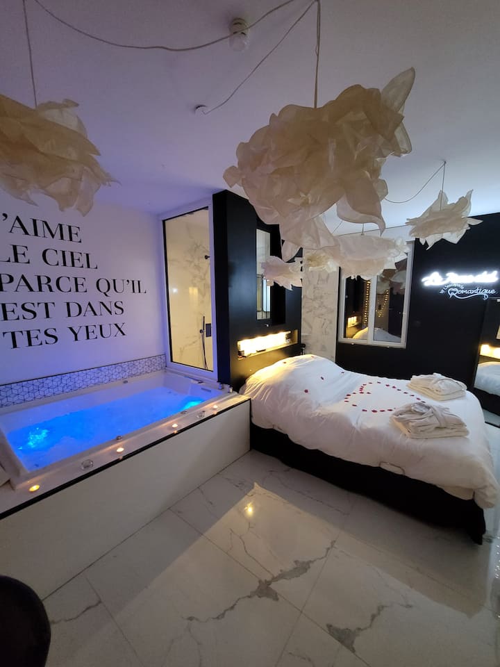 Jacuzzi | Lit Sensuel | Terasse | Parking - Amiens