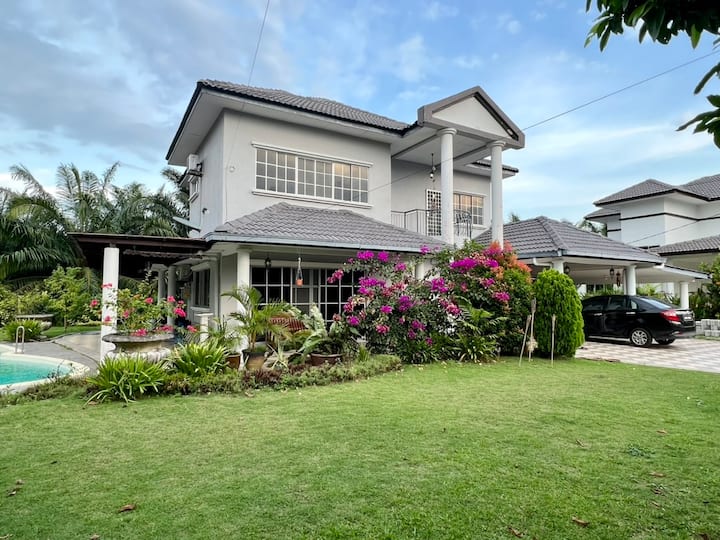 The Palm Garden Of Pd Villa - Port Dickson
