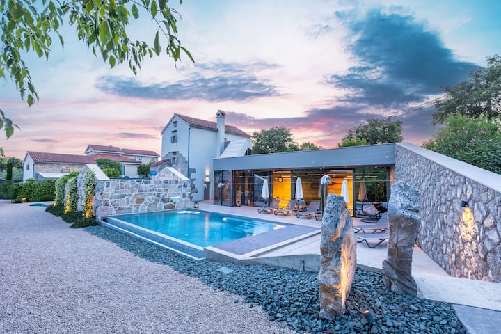 Luxury Jerini House With Pool - Cres