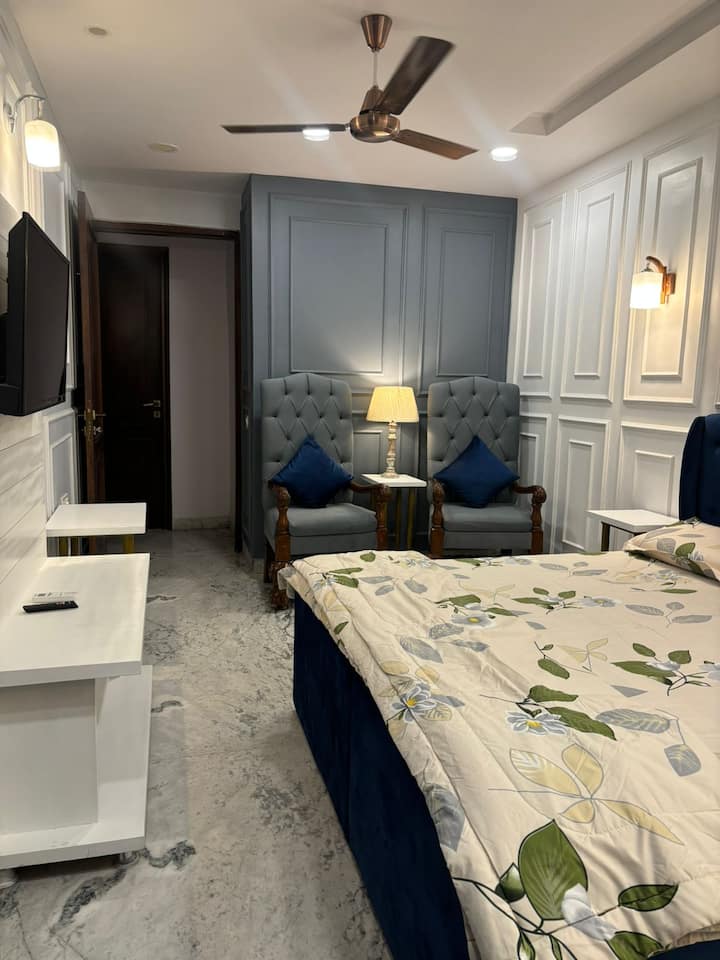 Aradhya's-bed And Breakfast - Chandigarh