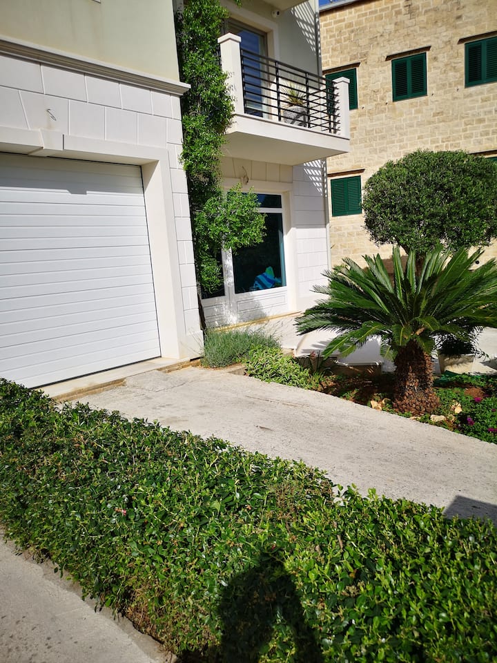 Apartment Katija - Supetar