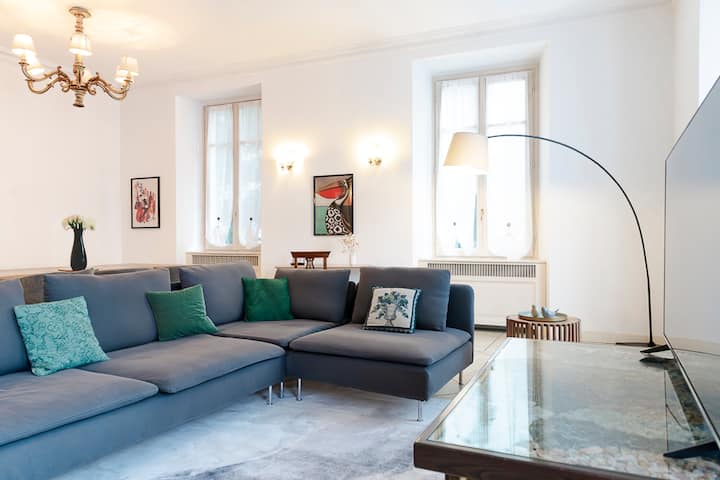 Luxury Apartment On The Center Of Como - Como