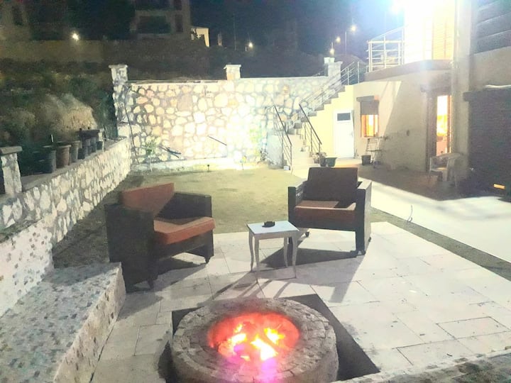 Benzersiz Deniz Manzaralı,huzurlu Villa Karaburun. - Mordoğan