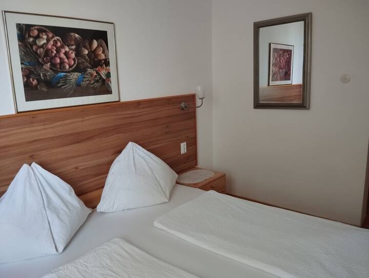 Hotel Weidnerhof - Zimmer 10 - Gols