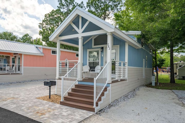 Resort Cabin In Jacksonville - Jacksonville, FL